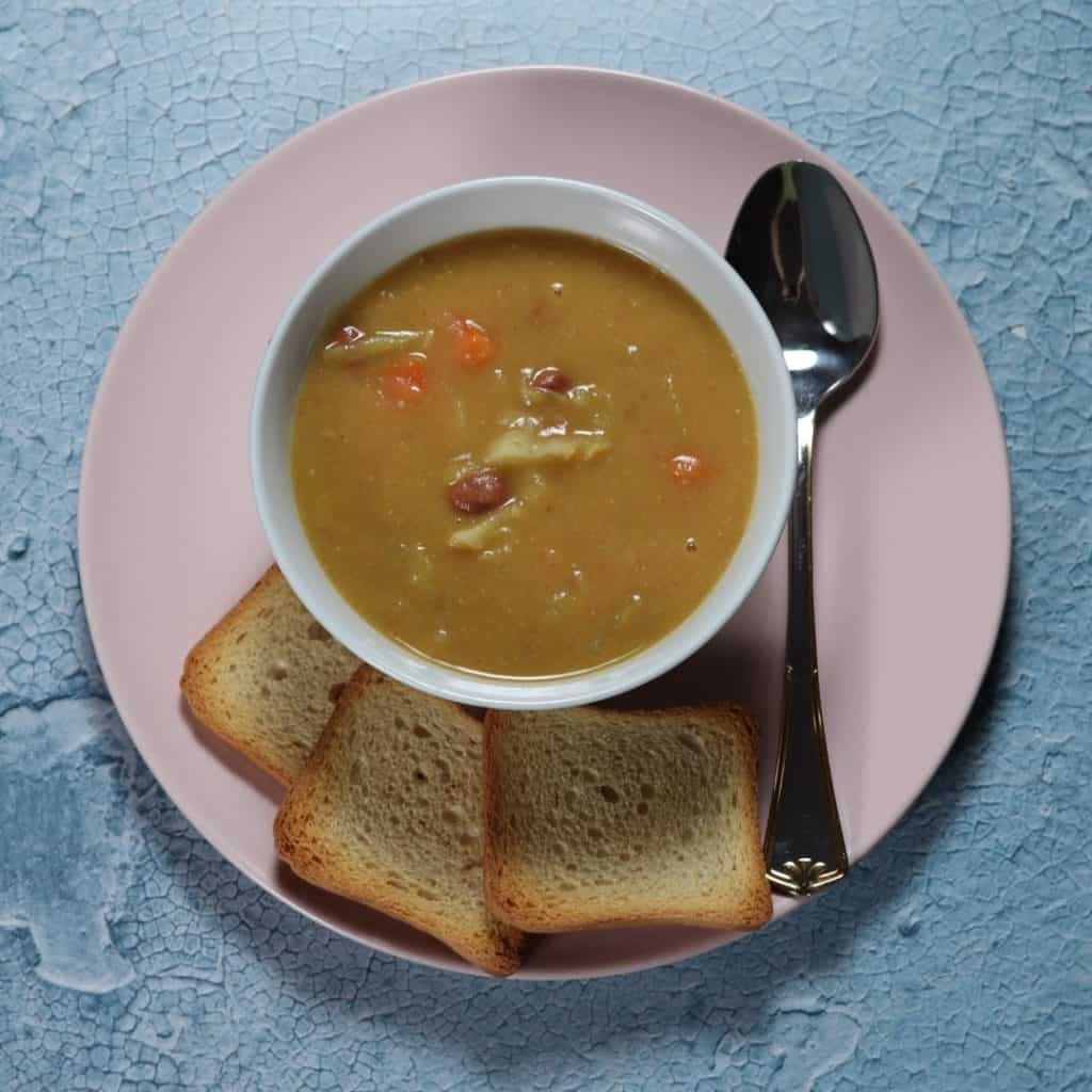 Sopa Camponesa - A Cozinha da Vê